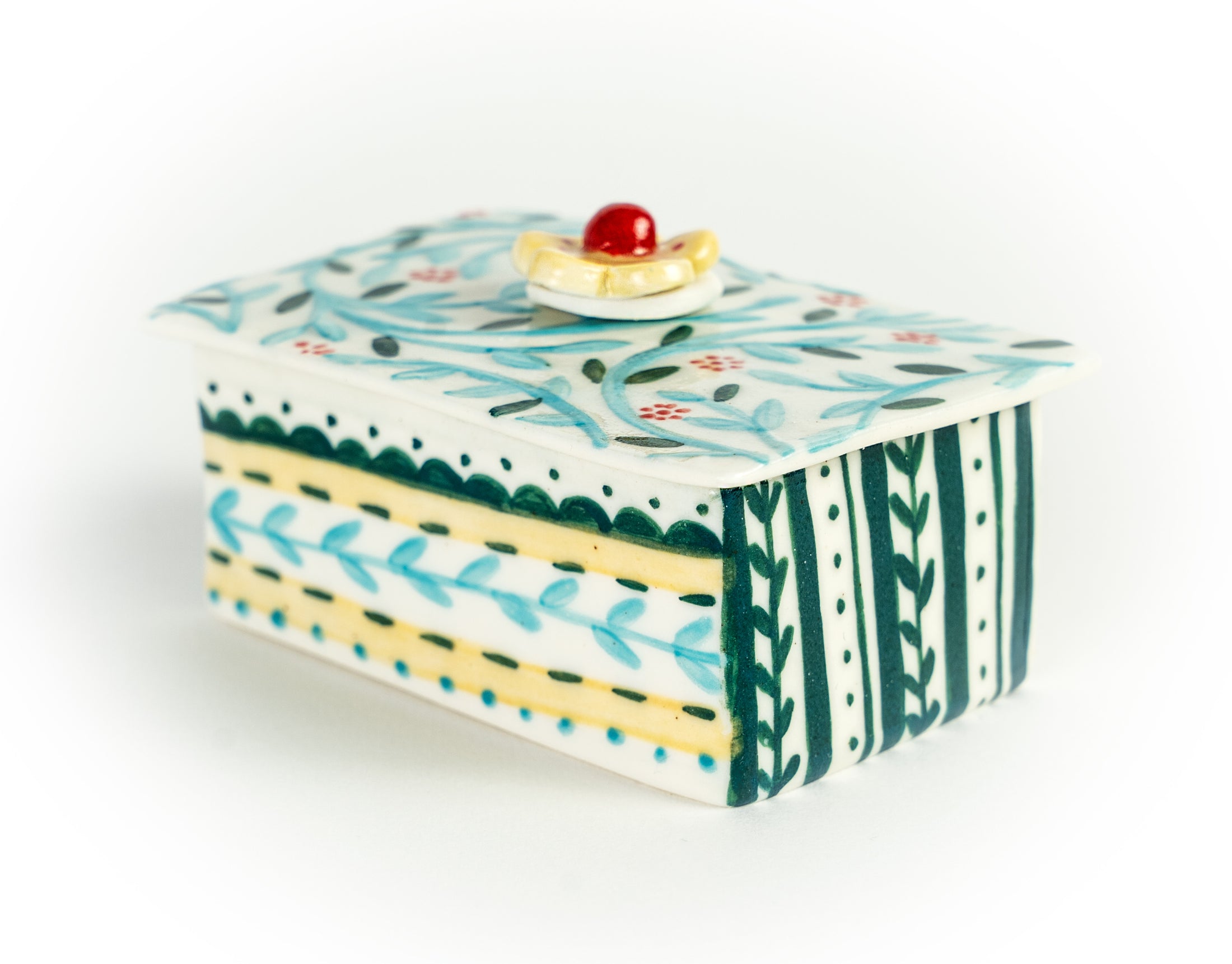 Trinket boxes – Katie Almond Ceramics